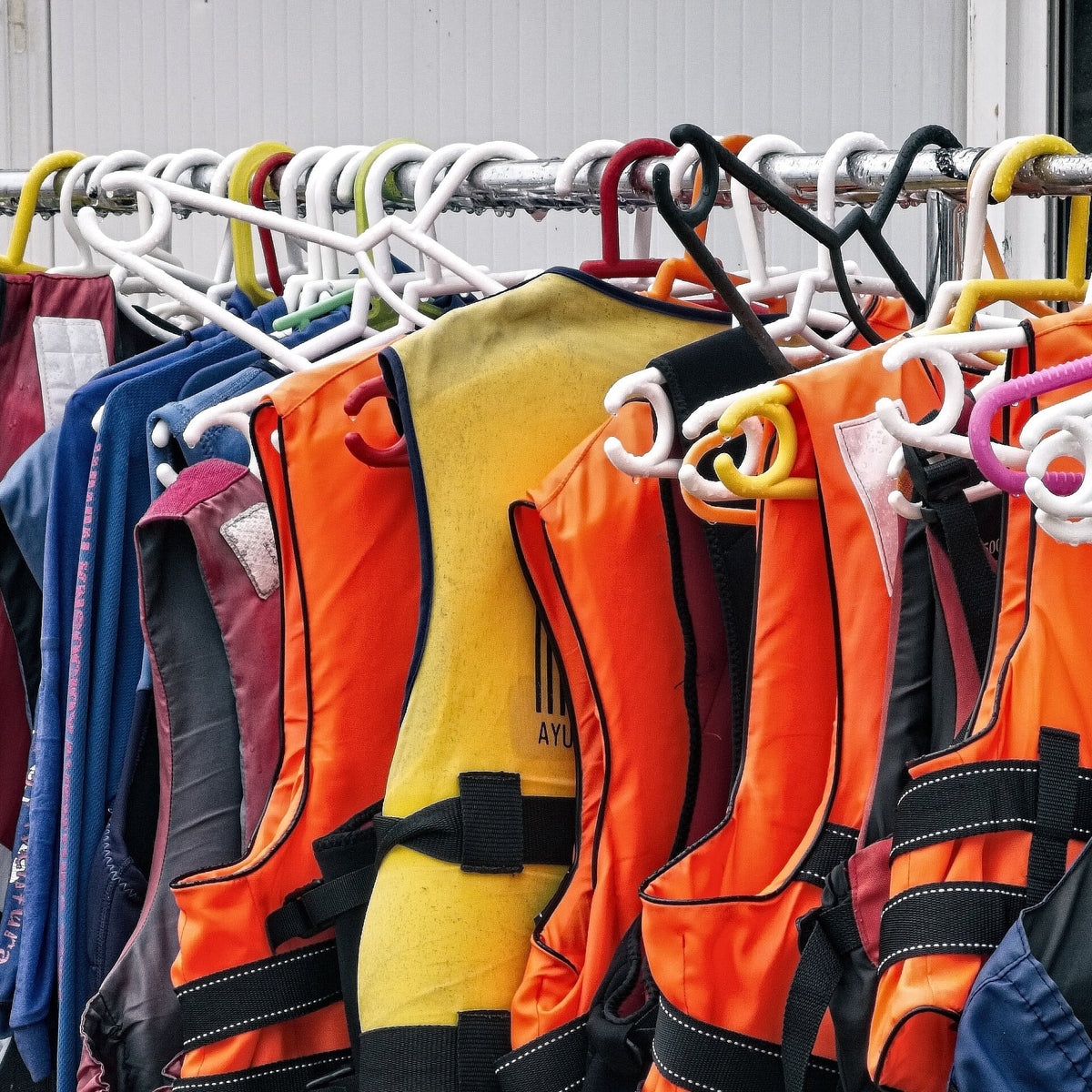 Rettungswesten – awn.de